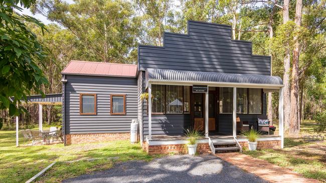 Boutique Cottage Escape Hidden Amid NSW Native Bushland, Woollamia, New ...