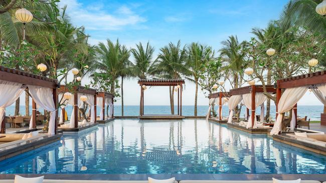 Award-Winning Vietnam Haven: Da Nang Beachfront Bliss w. Massages ...