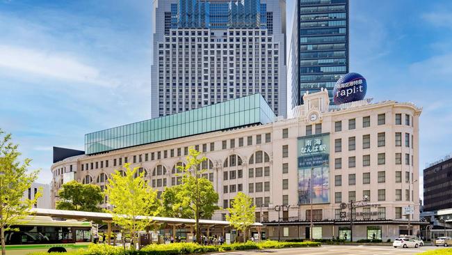 Sophisticated Five-Star Osaka Escape Above Namba Station with Six ...