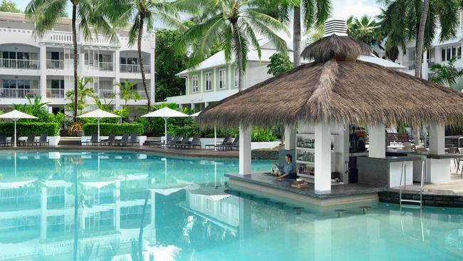 Coastal Chic Palm Cove Haven Overlooking the Beach with Lagoon-Style ...