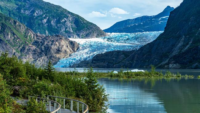 Alaska: Inside Passage Discovery Cruise with Free-Flow Drinks & US$50 ...