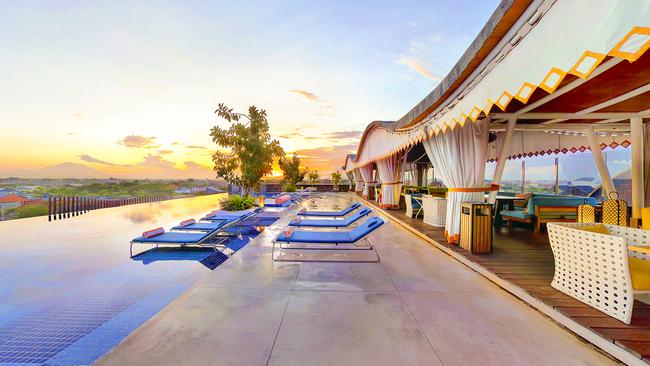 Sky-High Seminyak Retreat with Daily Breakfast, Nightly Cocktails ...