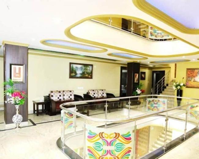 Crown Plaza Residency, Srinagar - Luxury Escapes SG