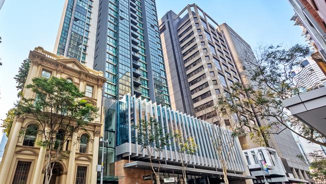 Modern Brisbane Self-Contained Apartments in City Centre with Pool ...