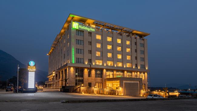 Katra India Hotel Near Vaishno Devi Shrine in the Lower Himalayas ...