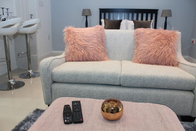 Pat Luxurious Studio, Gaborone - Luxury Escapes GB