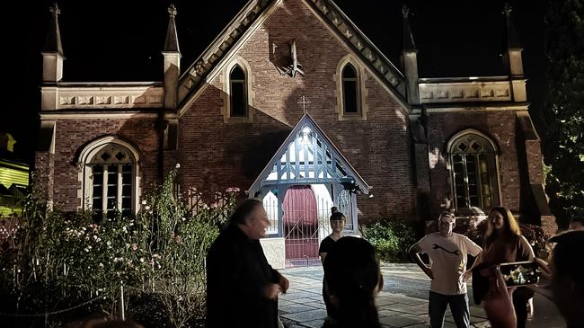 Ipswich: Get Spooky on a Two-Hour Haunted Ipswich CBD Ghost Walking Tour