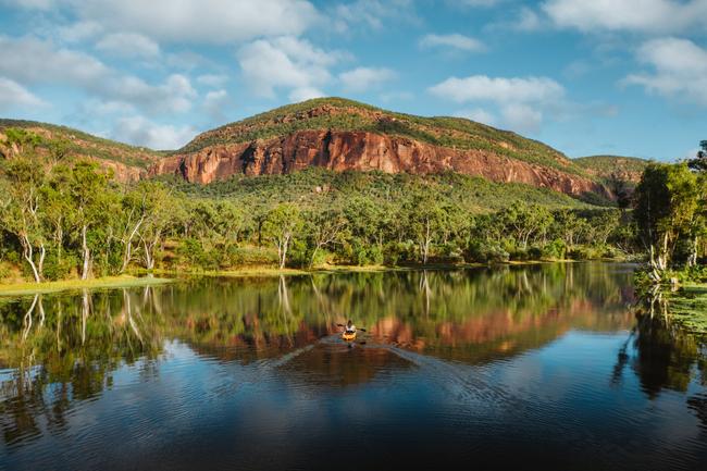 Ultra-Luxurious Queensland Outback Lodge Serenity with Mt. Mulligan ...