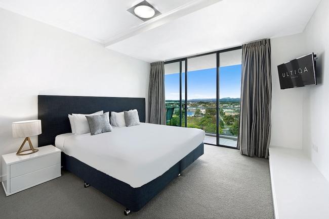 ULTIQA Freshwater Point Resort, Broadbeach Waters - Luxury Escapes AU