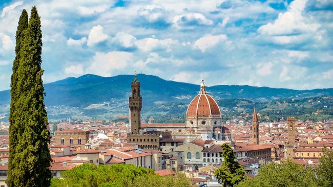 Romantic Florence Escape near the Duomo with Daily Breakfast & EUR80 ...