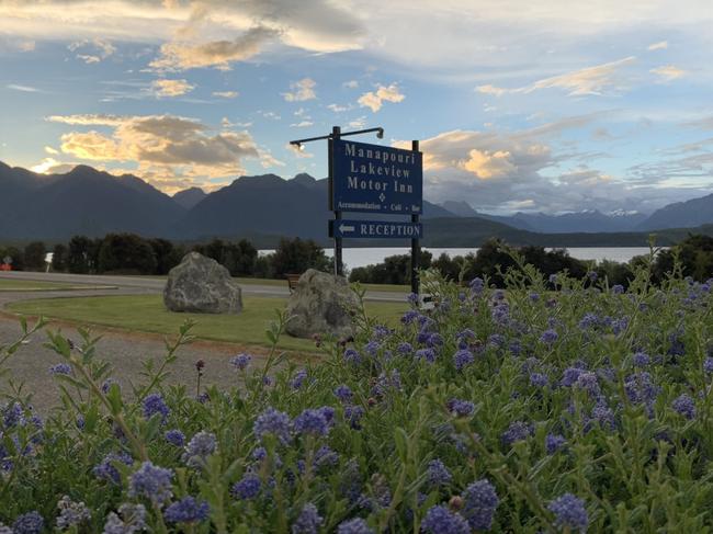 Manapouri Lakeview Motor Inn, Manapouri - Luxury Escapes TH