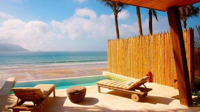 Vietnam Con Dao Six Senses Indulgence with Four Restaurants & Bars, Con ...