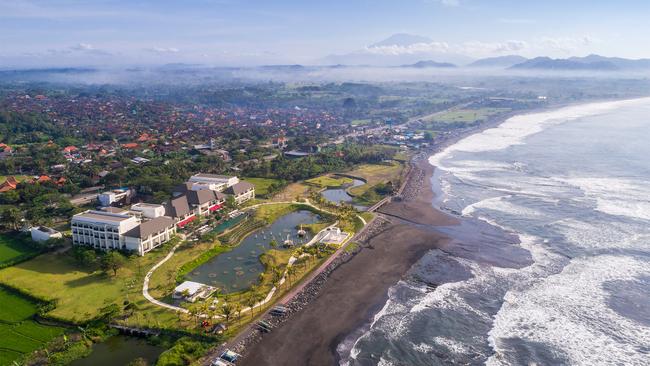 Bali Five-Star Colonial-Style Beachfront Escape with Beach Pavilion ...