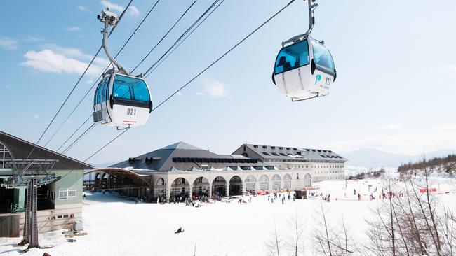 Japan Ski-In Ski-Out Alpine Escape with Unlimited Ski Passes & Daily ...