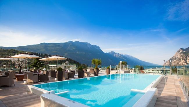 Hotel Kristal Palace - Tonelli Hotels - Adult Friendly, Riva del Garda ...