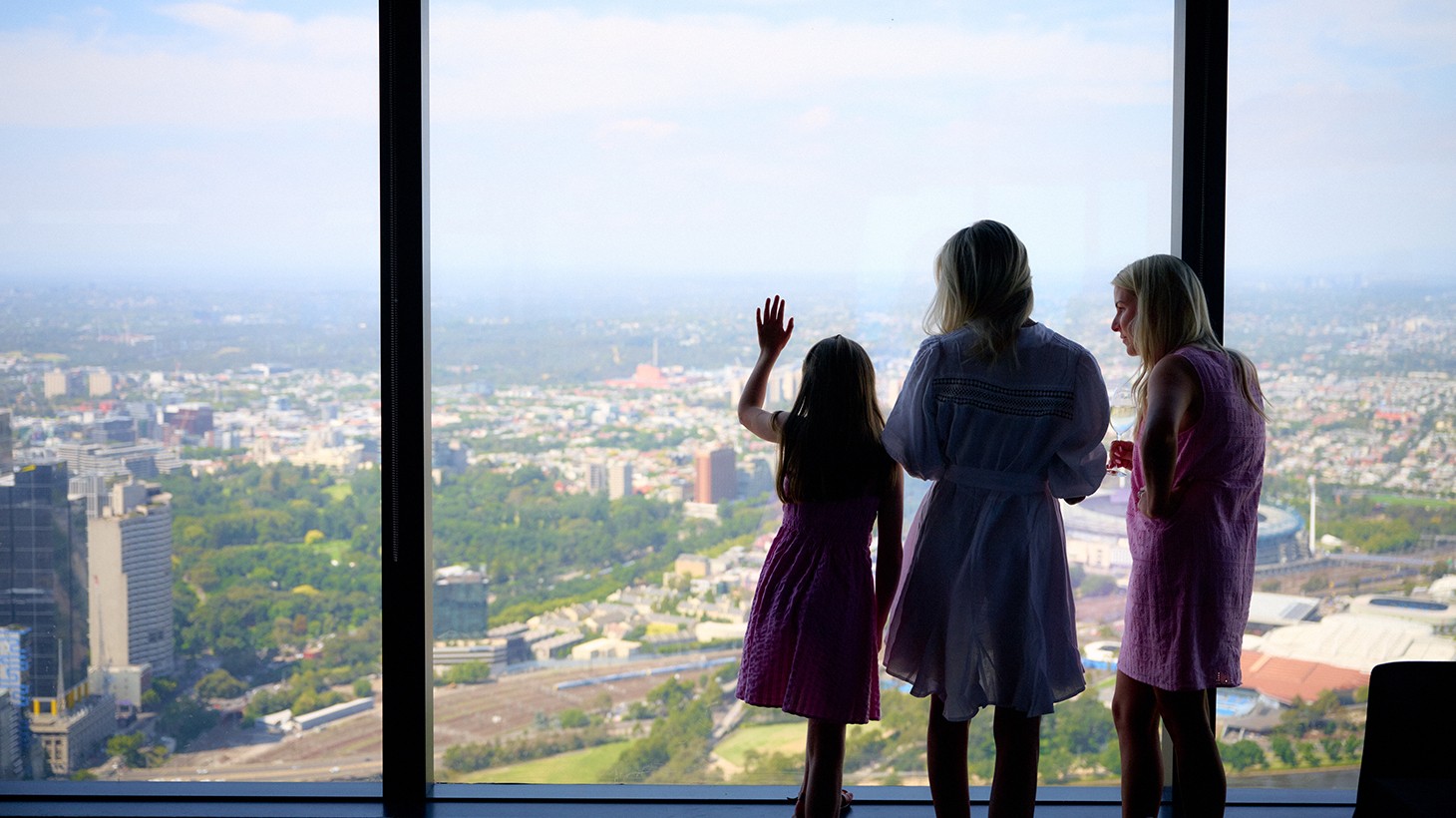 Three-Course Weekend Lunch at Eureka 89 Altitude Restaurant with Melbourne Skydeck Access and VR ...