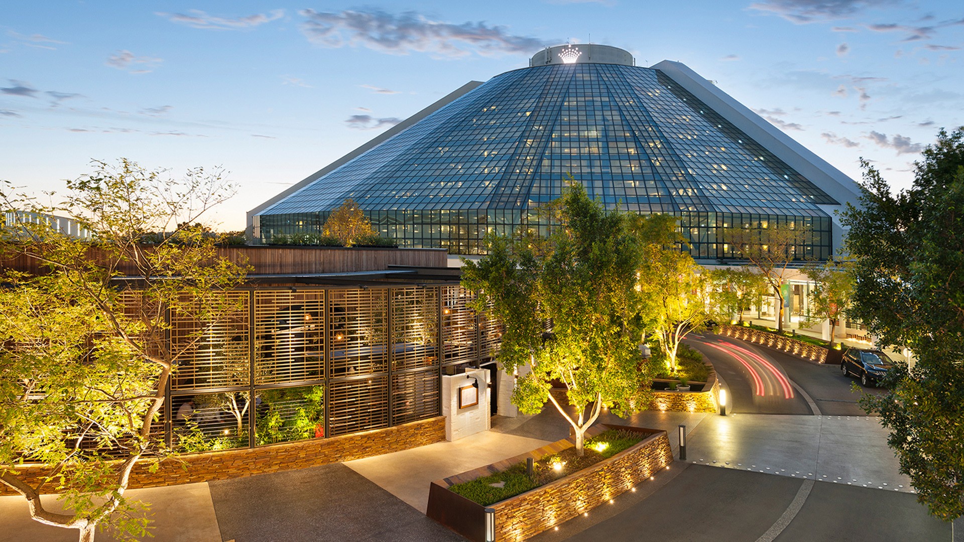 Crown Metropol Perth (Perth) - Today's 2026/27 Deal - Luxury Escapes