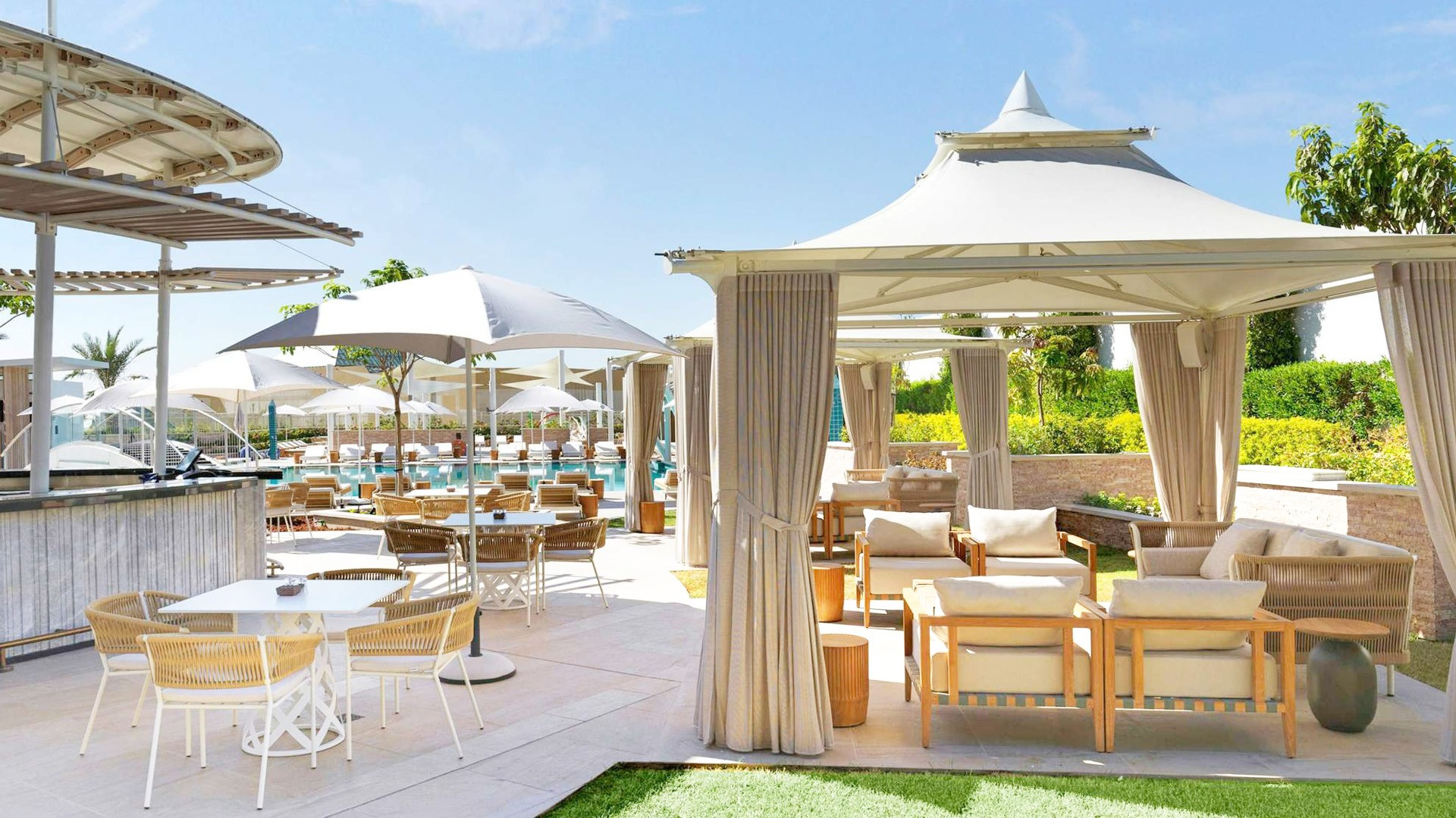 Dubai Ultimate Sky-High Opulence with Onsite Dining, Pool & Spa, Dubai, UAE