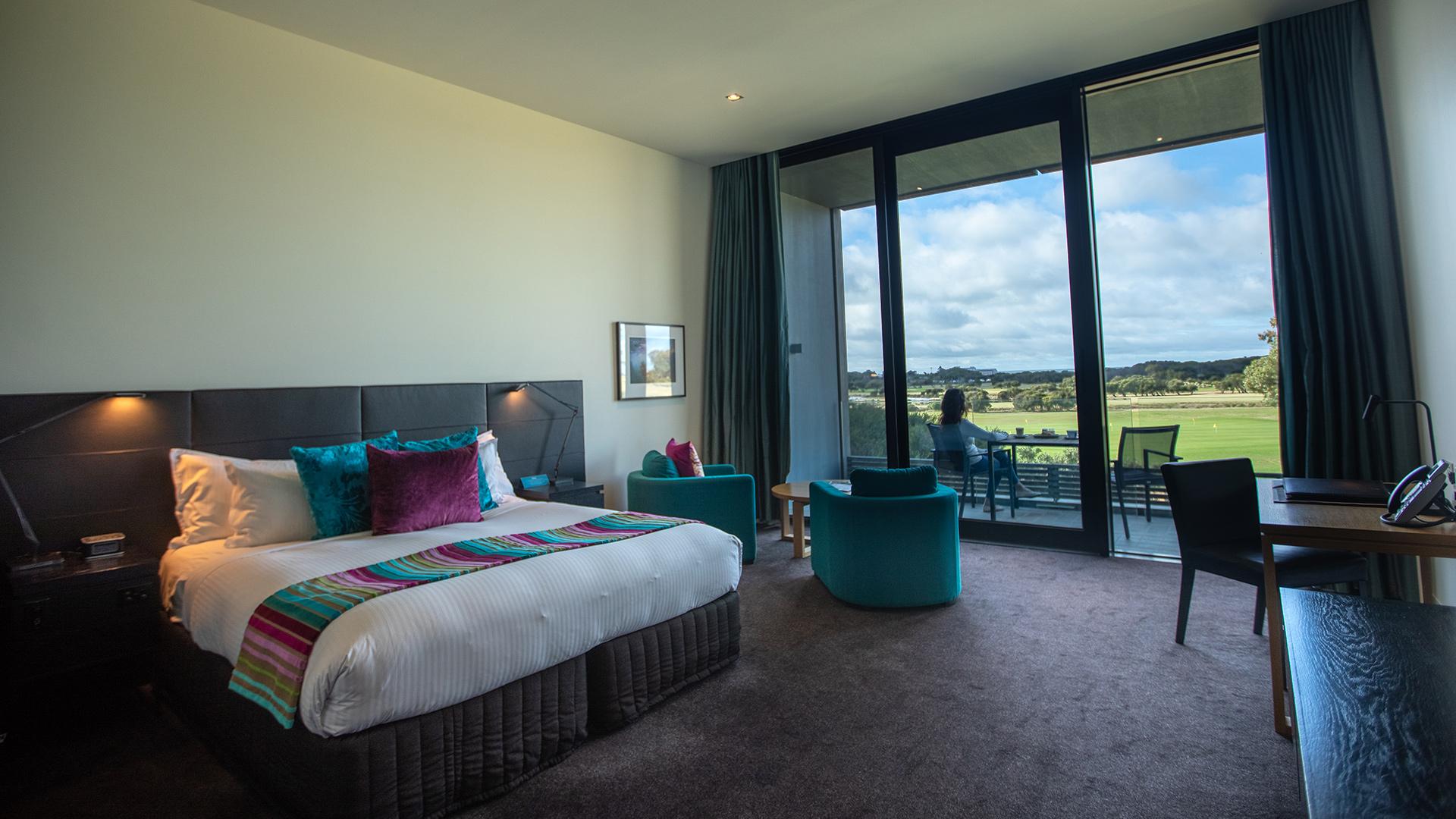 Award-Winning Escape on the Iconic Great Ocean Road with Daily ...