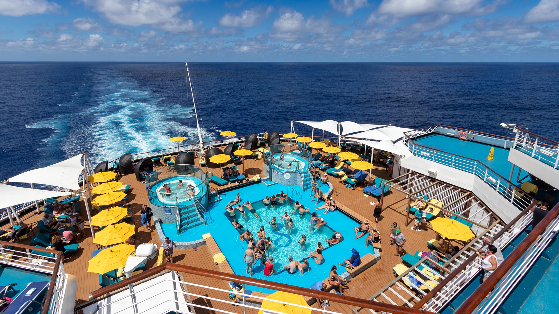 Sydney: 3 Night Getaway Cruise onboard Carnival Splendor with Meals ...