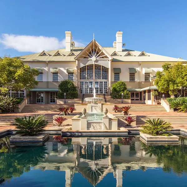 Beachfront Resorts in Queensland | Dream by Luxury Escapes