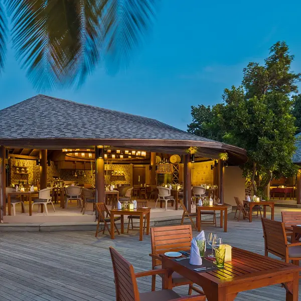 A Guide to the Atolls of the Maldives | Dream with Luxury Escapes