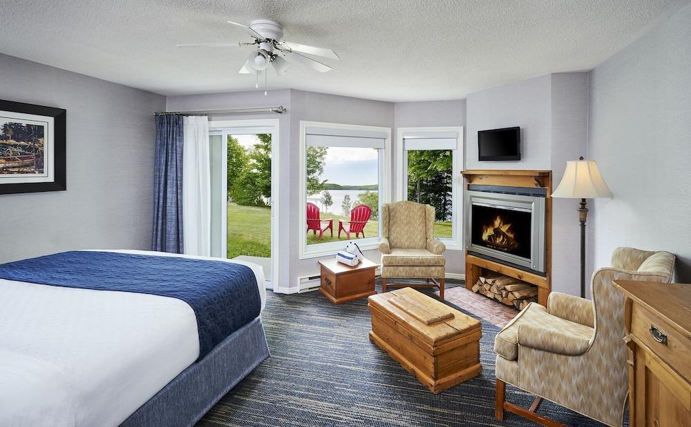 Sir Sam's Inn & Waterspa - Adults Only, Dysart et al - Luxury Escapes US