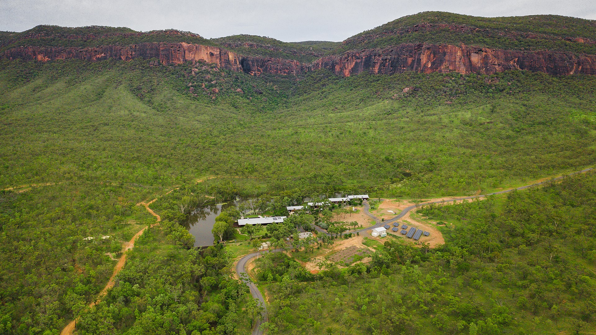 Ultra-Luxurious Queensland Outback Lodge Serenity with Mt. Mulligan Views, Mt Mulligan, Queensland