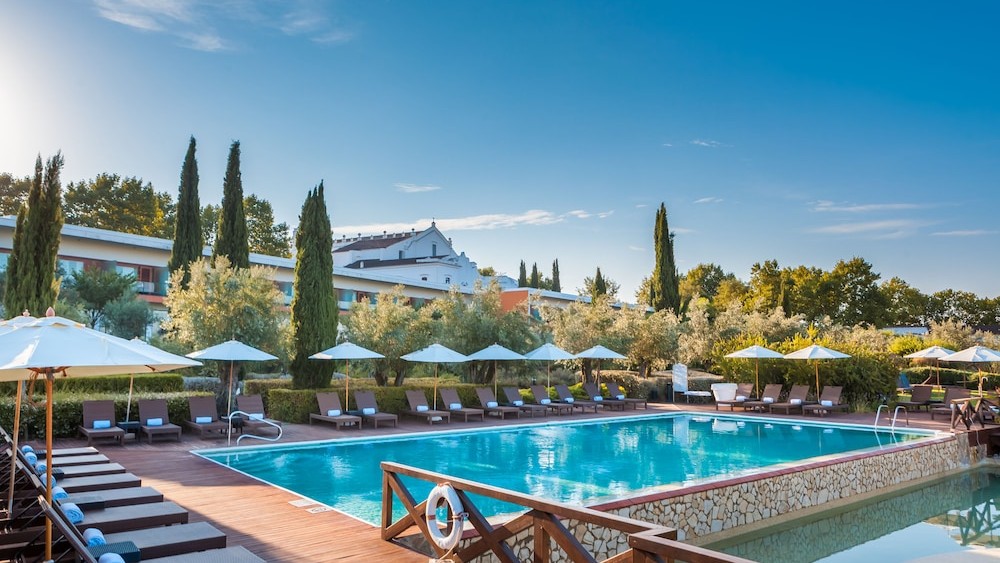 Convento do Espinheiro, Historic Hotel & Spa, Évora - Luxury Escapes KR