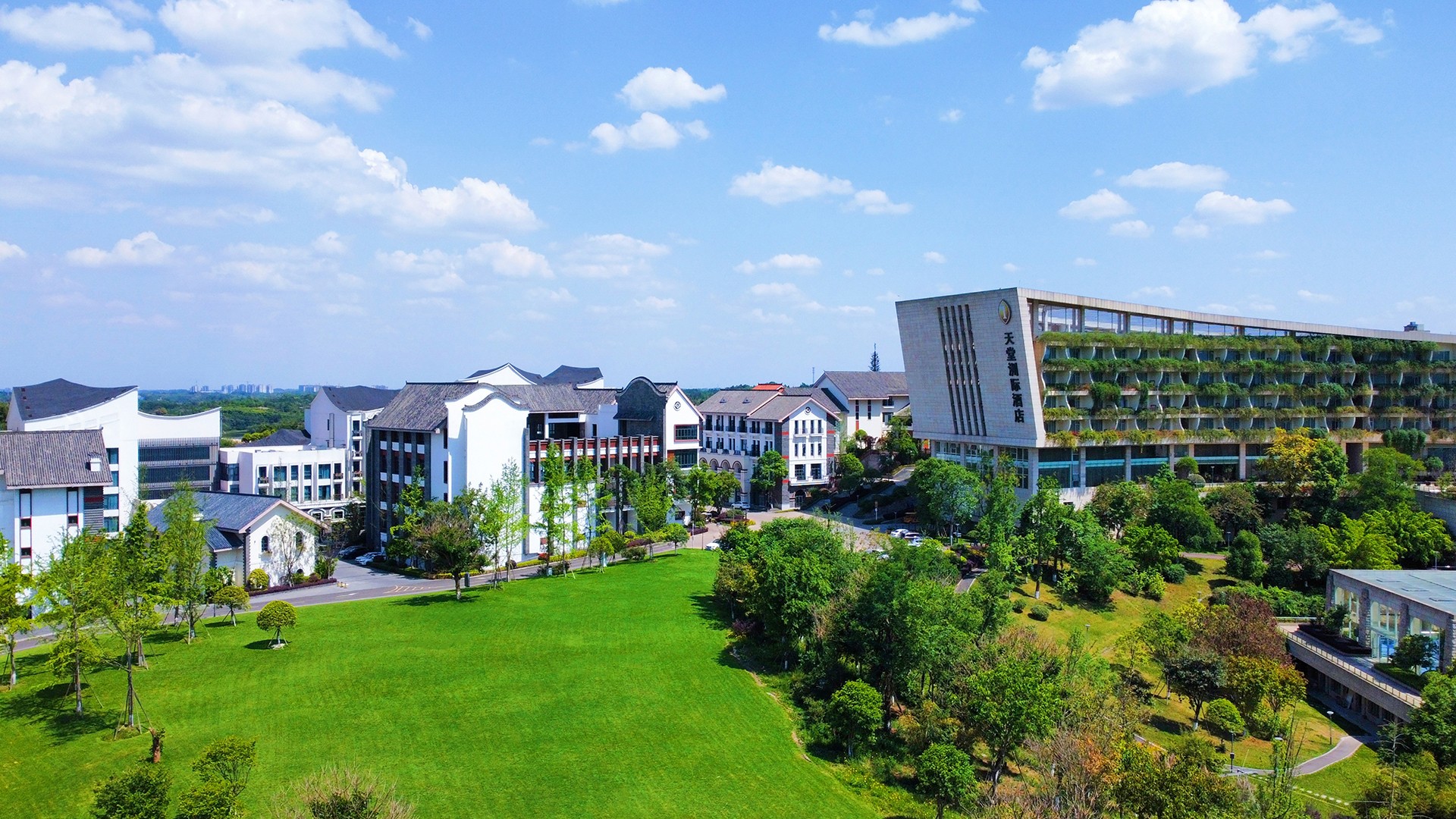 Five-Star Sancha Lake Escape within China's Alpine Region, Chengdu, China