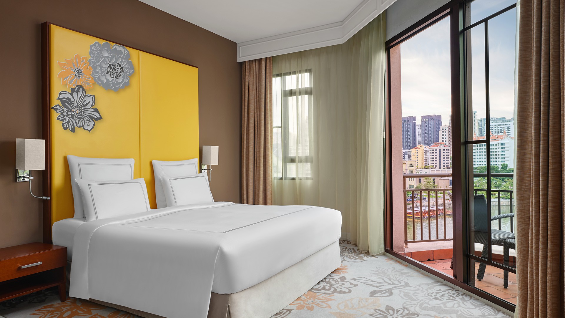 Singapore Cosmopolitan Resort in Vibrant Clarke Quay River District ...