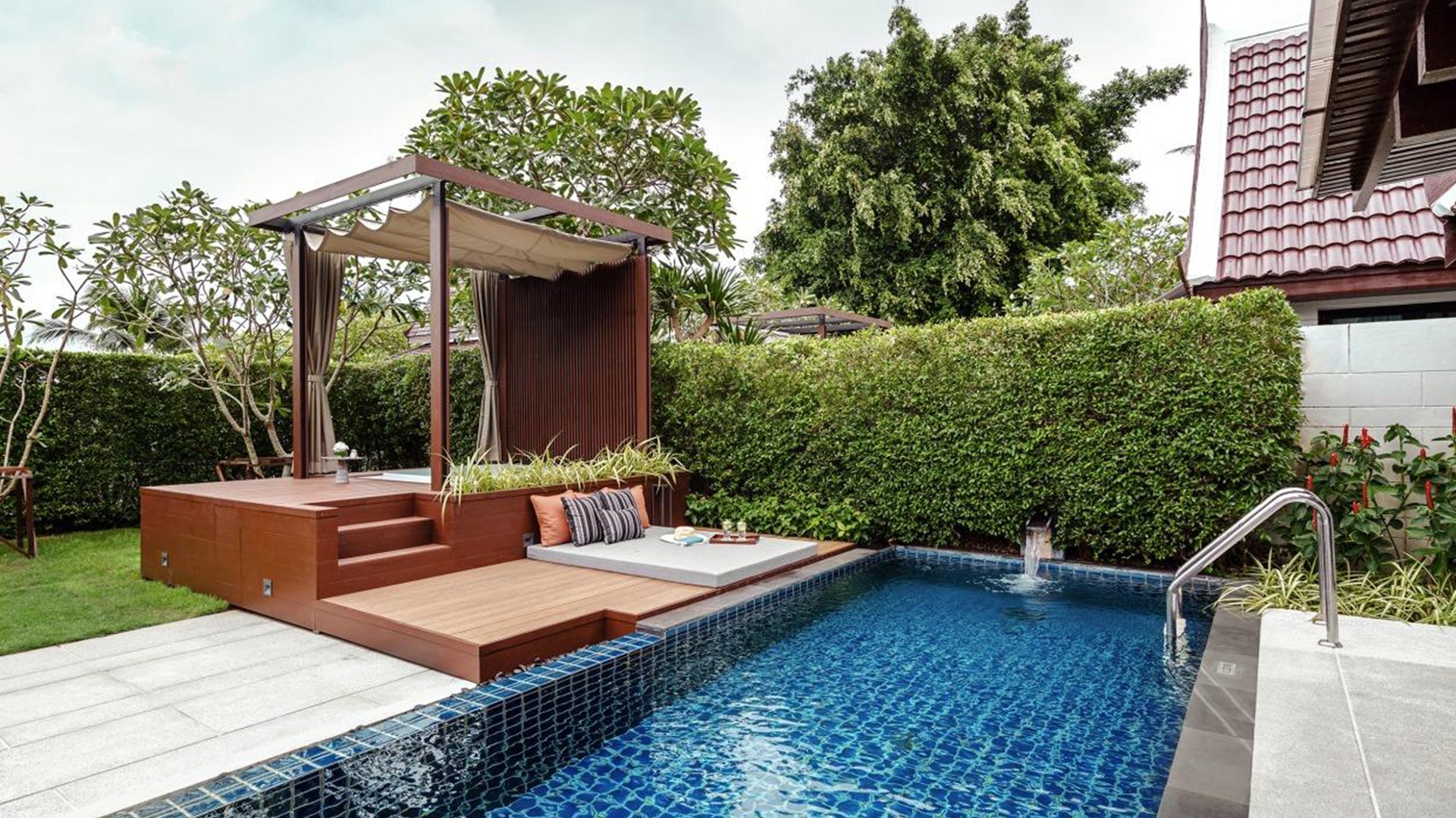 Koh Samui Five-Star Boutique Beachside Retreat with Six Infinity Pools ...