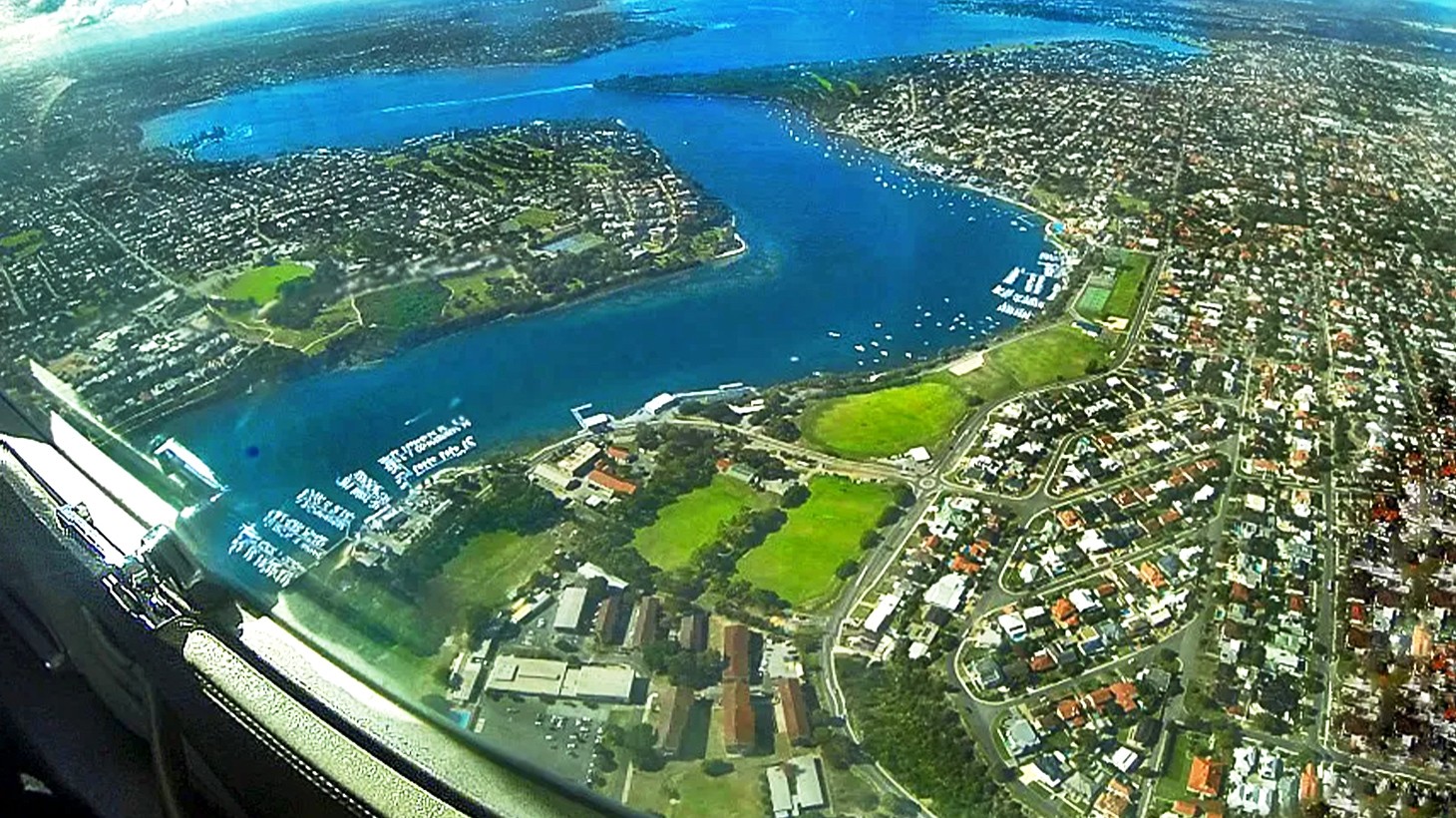 Perth: See Breathtaking Aerial Views on a 45-Minute Scenic Flight over ...