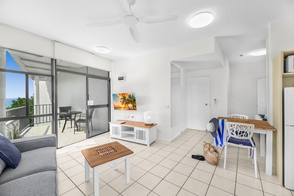 Amaroo at Trinity, Trinity Beach - Scoopon AU