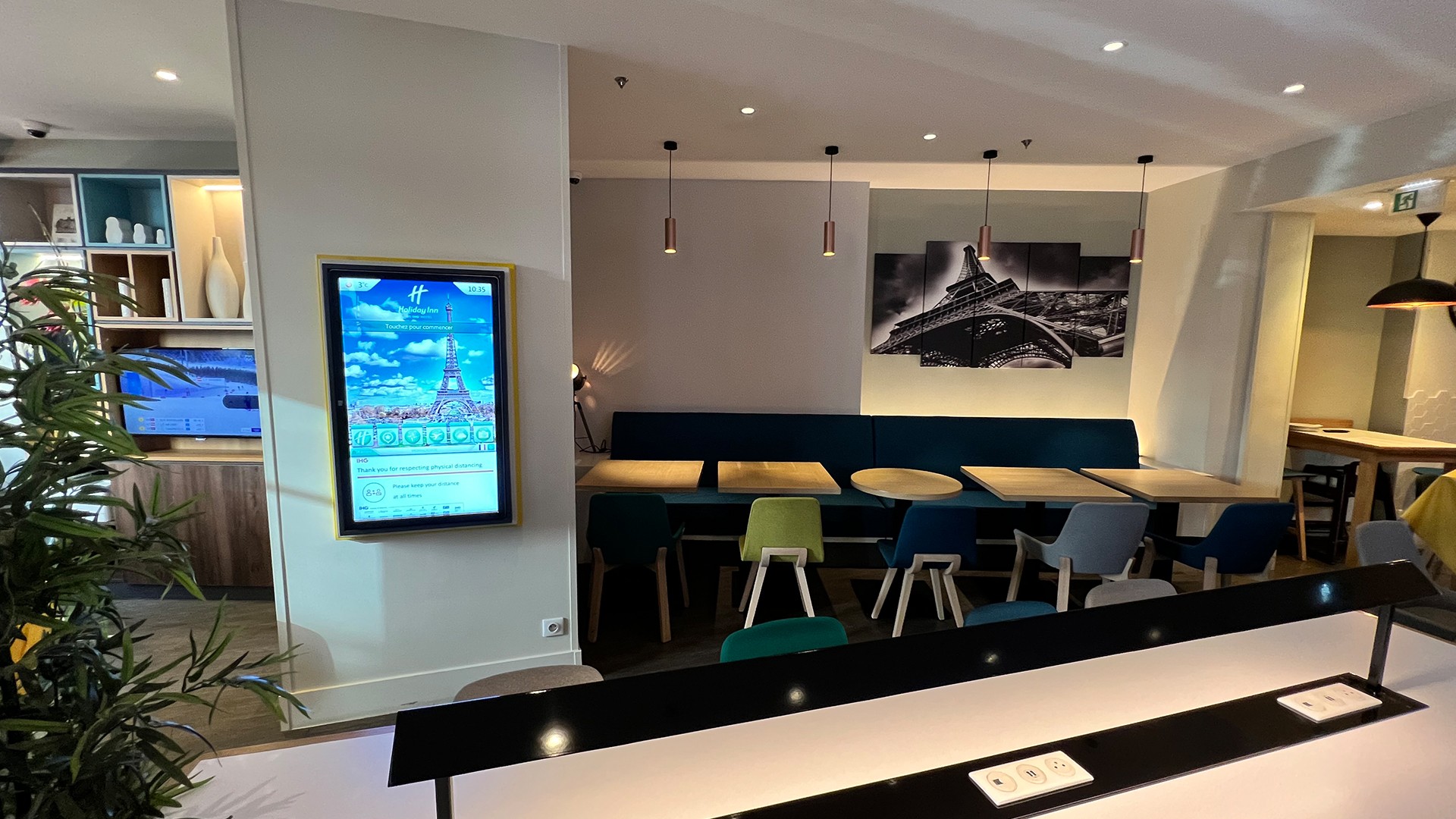 Sophisticated Paris Retreat Near the River Seine, Paris, France