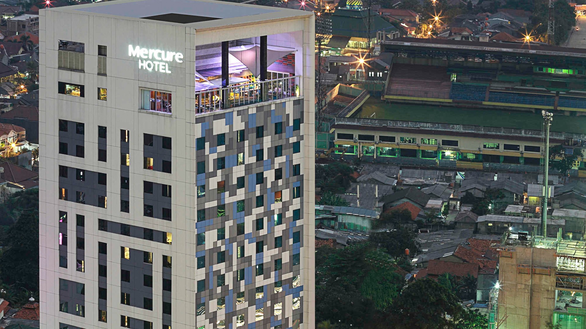 Mercure Jakarta Central Sanctuary with Rooftop Bar & Pool, Jakarta ...