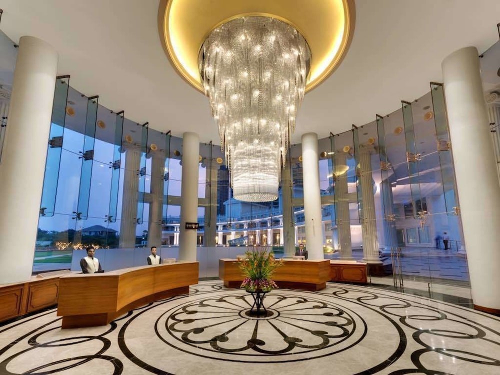 Amanora The Fern Hotels & Club, Pune - Luxury Escapes AU