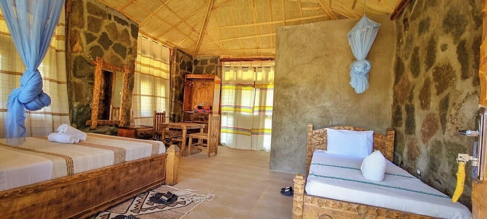 Doho lodge & Hotsprings, Awash - TreatMe NZ