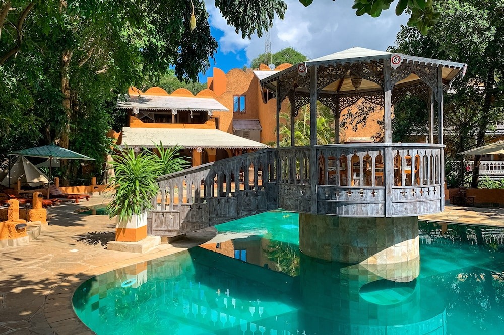 Nomad Beach Resort, Diani Beach - Luxury Escapes US