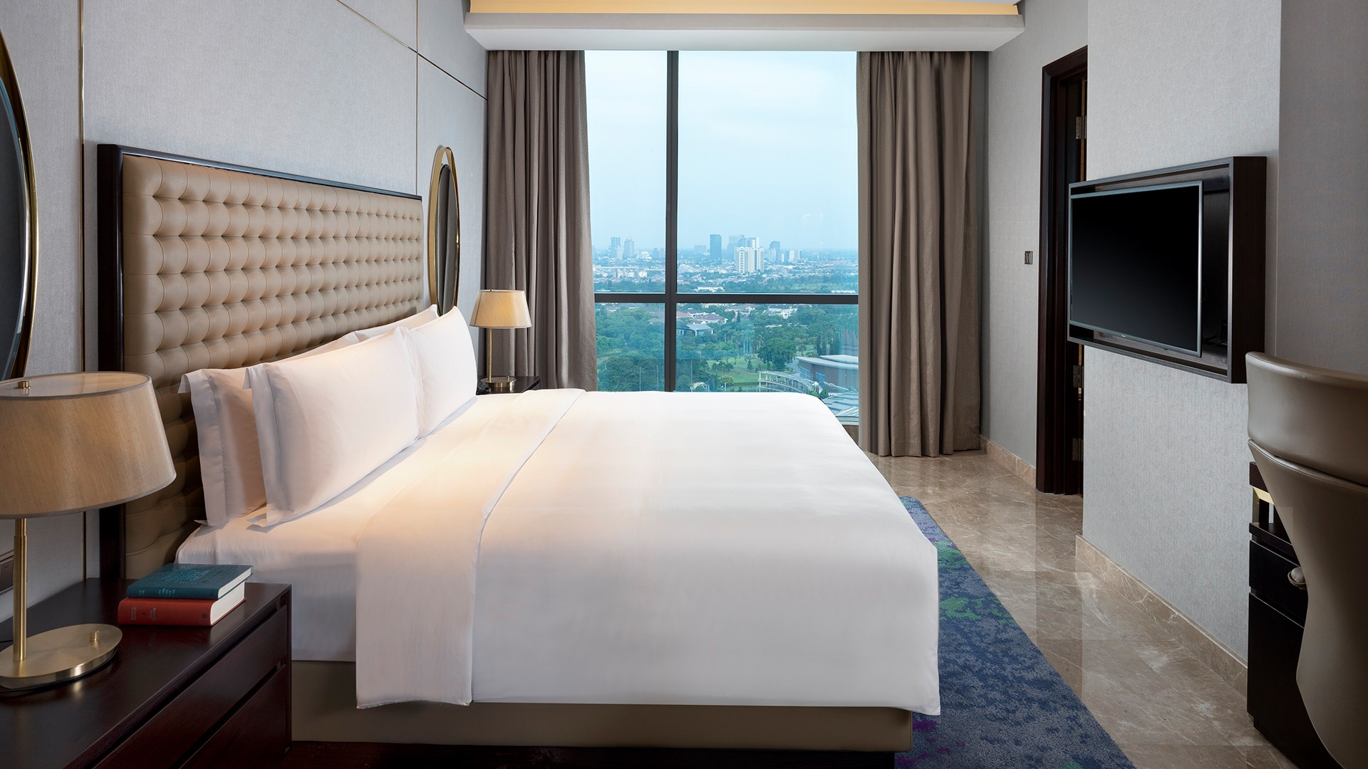 Five-Star Apartment Escape in the Heart of South Jakarta, Jakarta ...