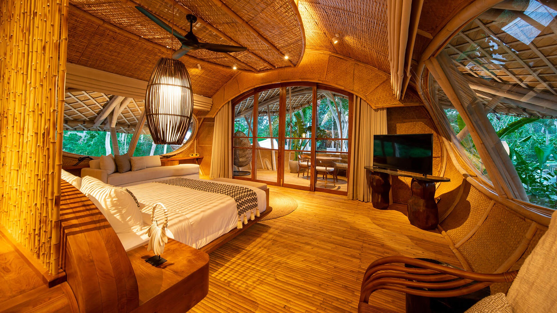 Award-Winning Boutique Eco-Luxury Retreat with Saltwater Infinity Pool ...