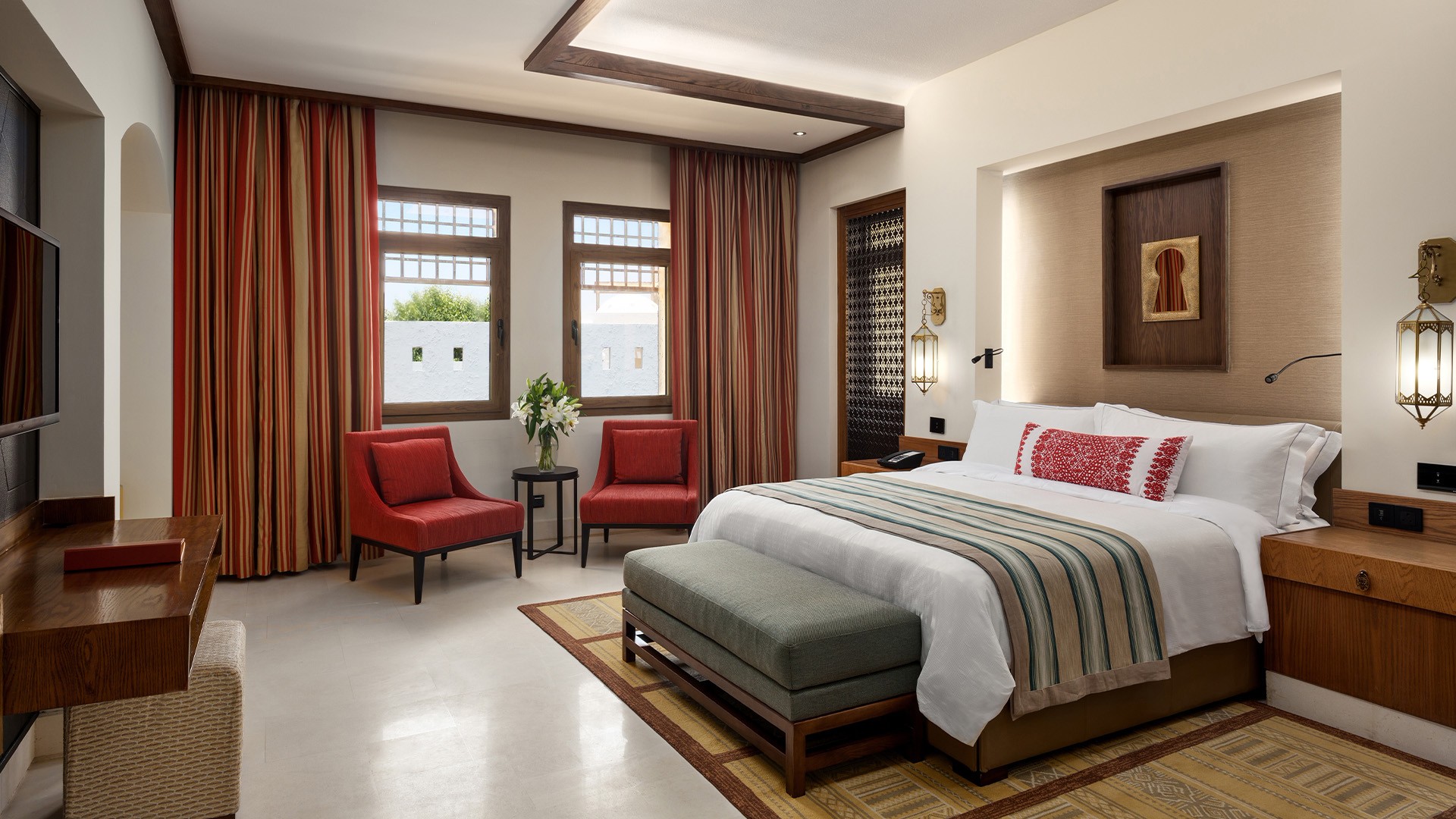 Five-Star Riyadh Oasis with Infinity Pool & Spa, Riyadh, Saudi Arabia