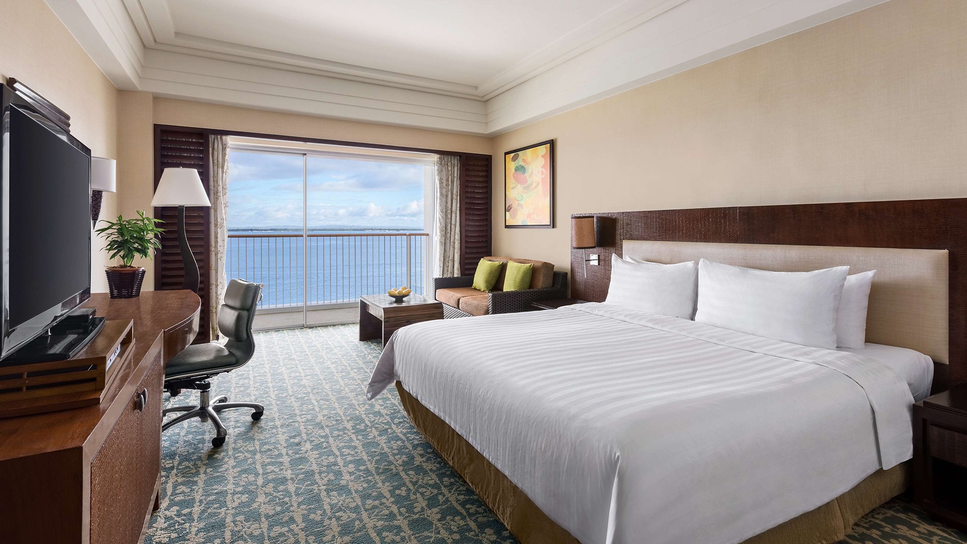 Philippines Shangri-La Coastal Oasis near Cebu on Mactan Island, Cebu ... Philippines Shangri-La Coastal Oasis near Cebu on Mactan Island, Cebu ...