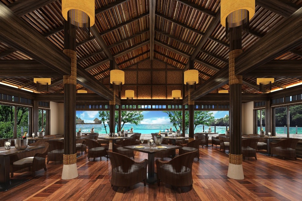 The Pristine Villas and Bungalows at Palau Pacific Resort, Meyungs ...