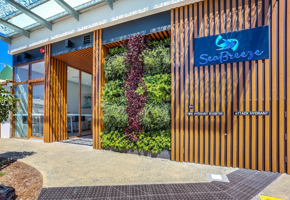 Direct Collective - Seabreeze Mooloolaba, Mooloolaba - Scoopon AU