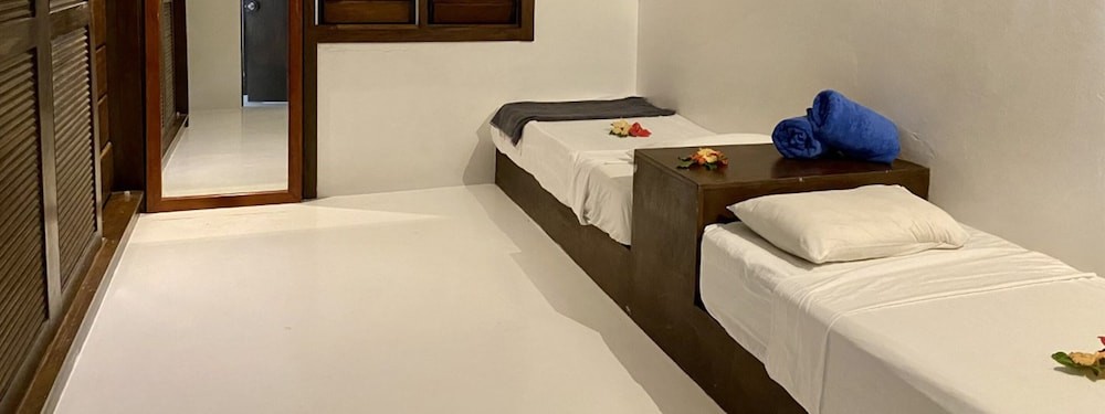 Navutu Stars Resort, Yaqeta Island - Deals.com.au AU