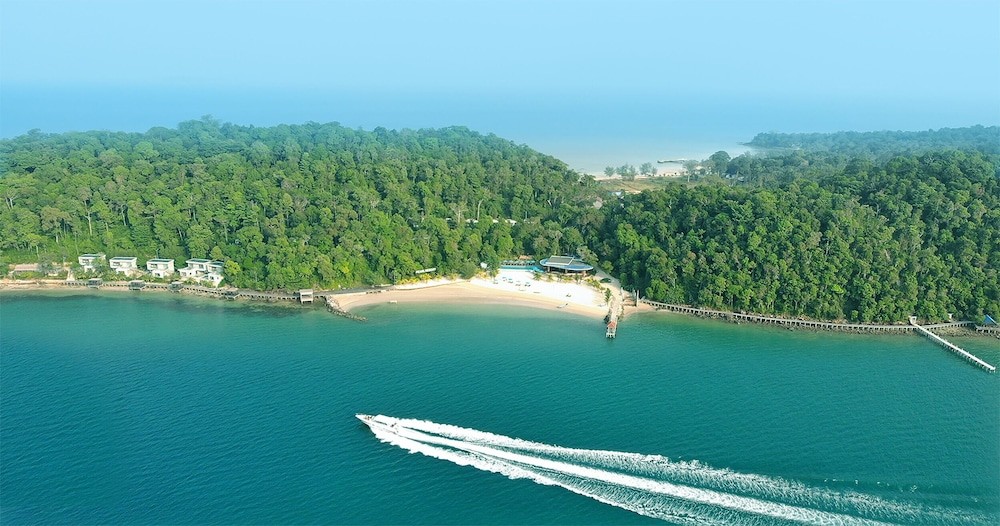 Pearl Beach Resort & Spa, Koh Rong Sanloem - Luxury Escapes US