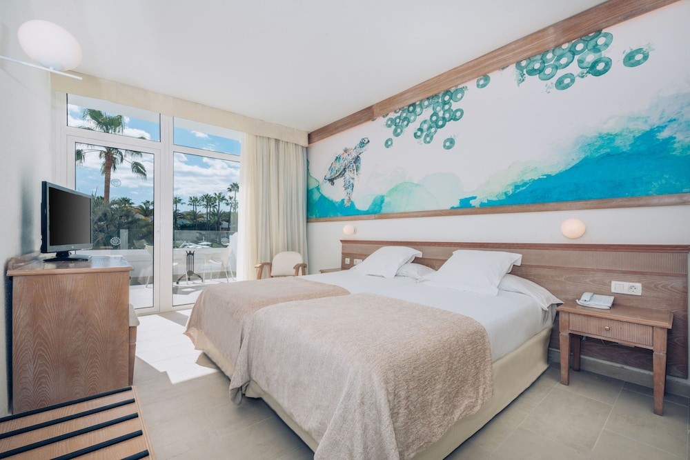 Iberostar Waves Las Dalias -All Inclusive, Adeje - Luxury Escapes GB