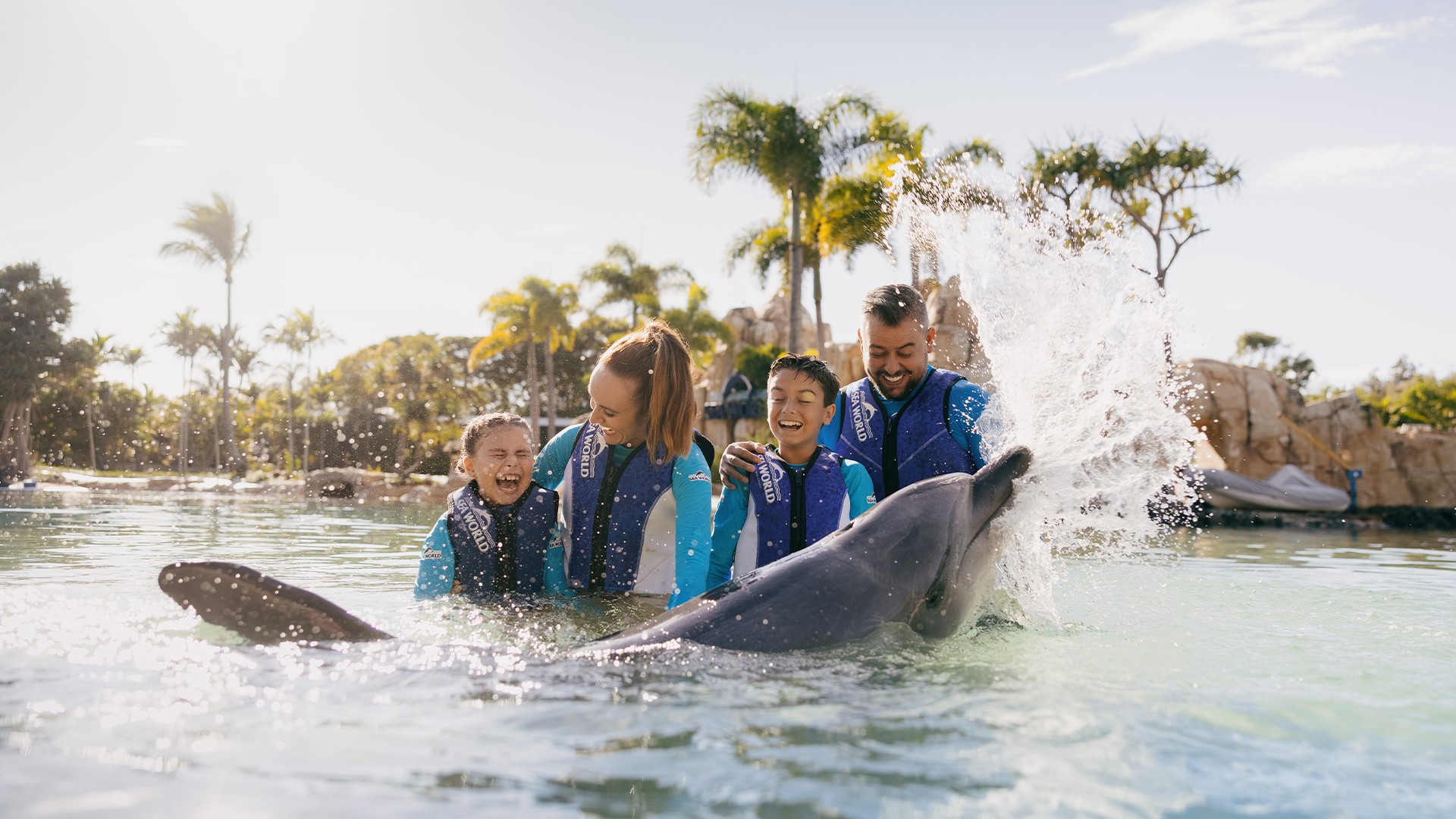 Bestselling Escape of All Time! Famous Sea World Resort for Four Guests ...
